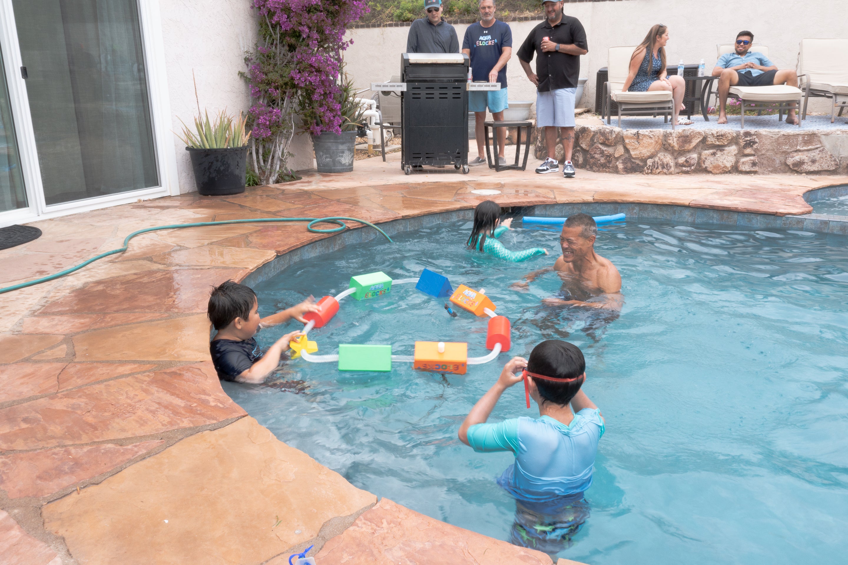 About Us – Aqua Blocks